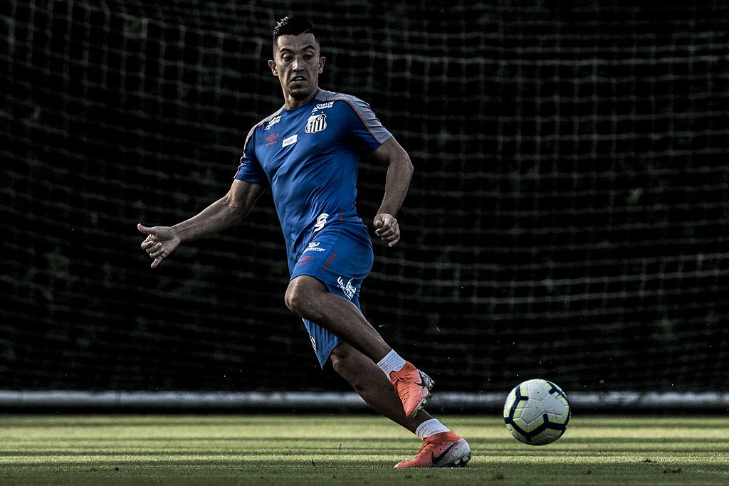 Uribe revela ansiedade por gol com a camisa do Peixe - Diário do Peixe