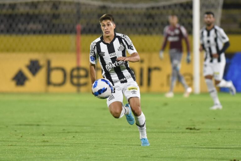 Santos confirma empréstimo de Gabriel Pirani ao Fluminense
