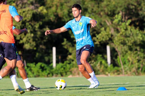Daniel Guedes pode estrear pelo Cuiabá diante do Santos