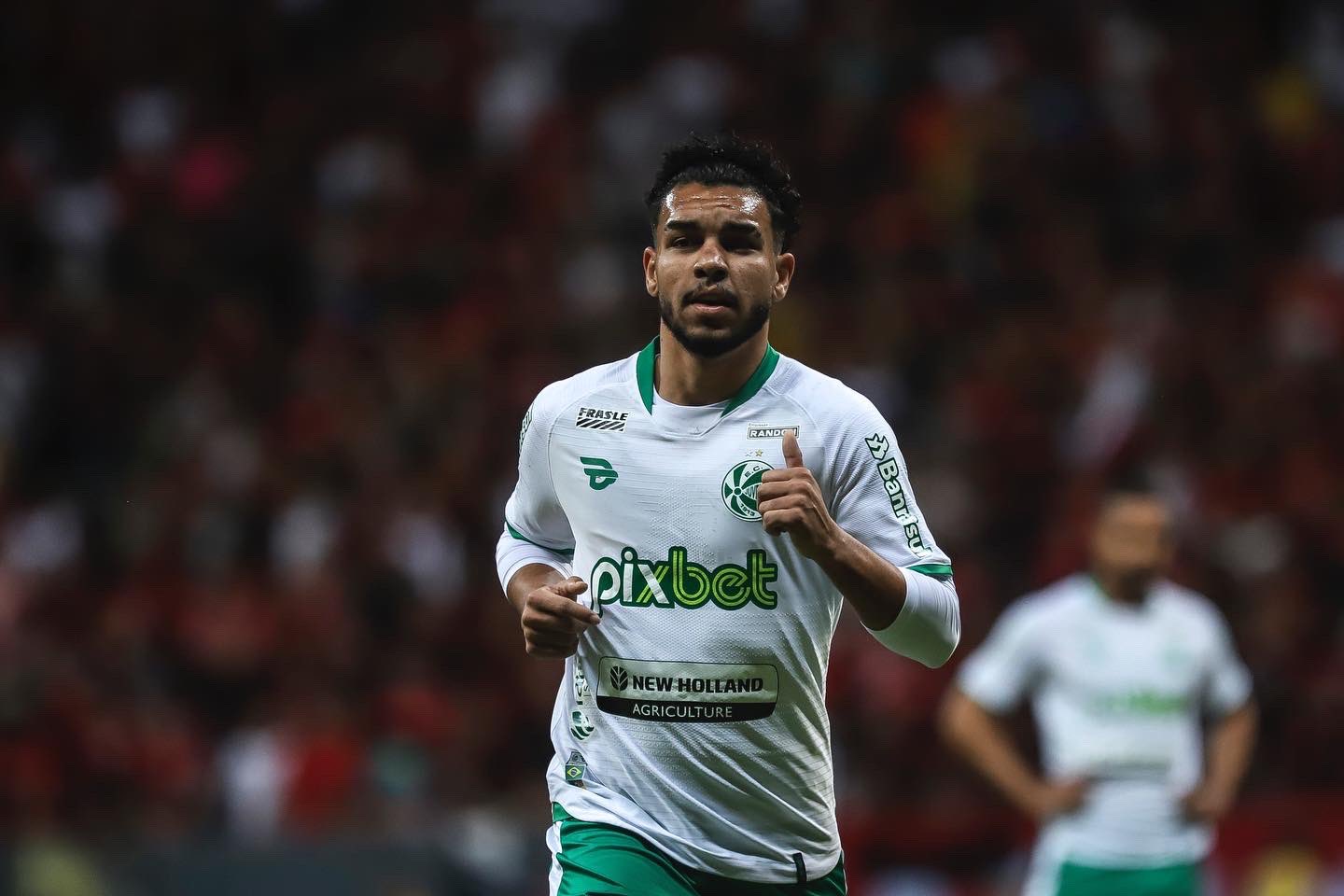 Moraes reencontra o Santos após passagem sem brilho em 2021