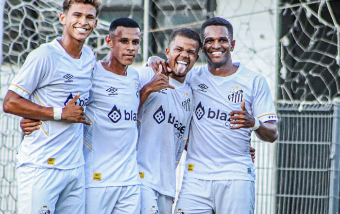 Renyer marca e Santos goleia o EC São Bernardo pelo Paulista Sub-20