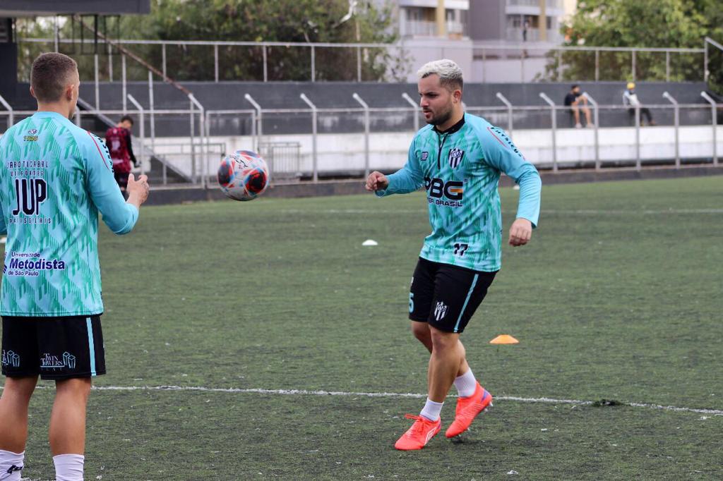 Ex-raio do Santos, Jean Chera busca recomeço após viver drama: “Cheguei ...
