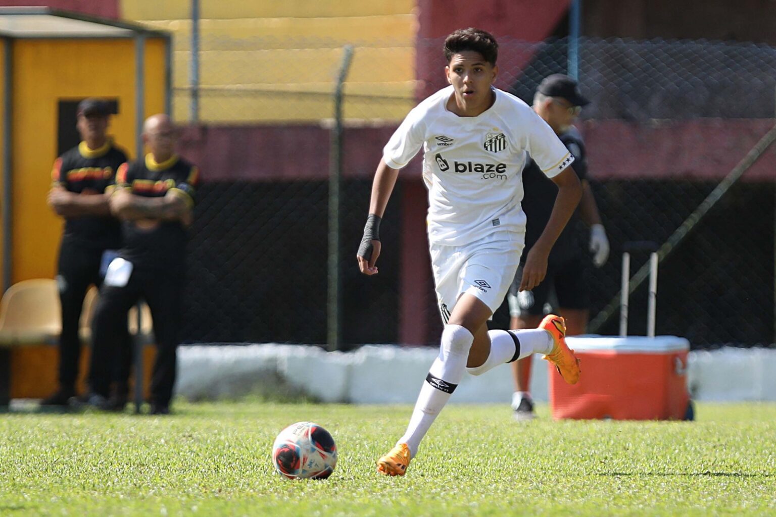 De volta ao sub-20, Rodrigo Cezar vê Santos na briga pelos títulos do ...
