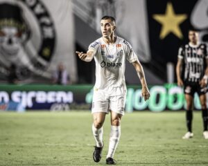 De Rincón para Schmidt, Carille revela a escolha da titularidade de ...