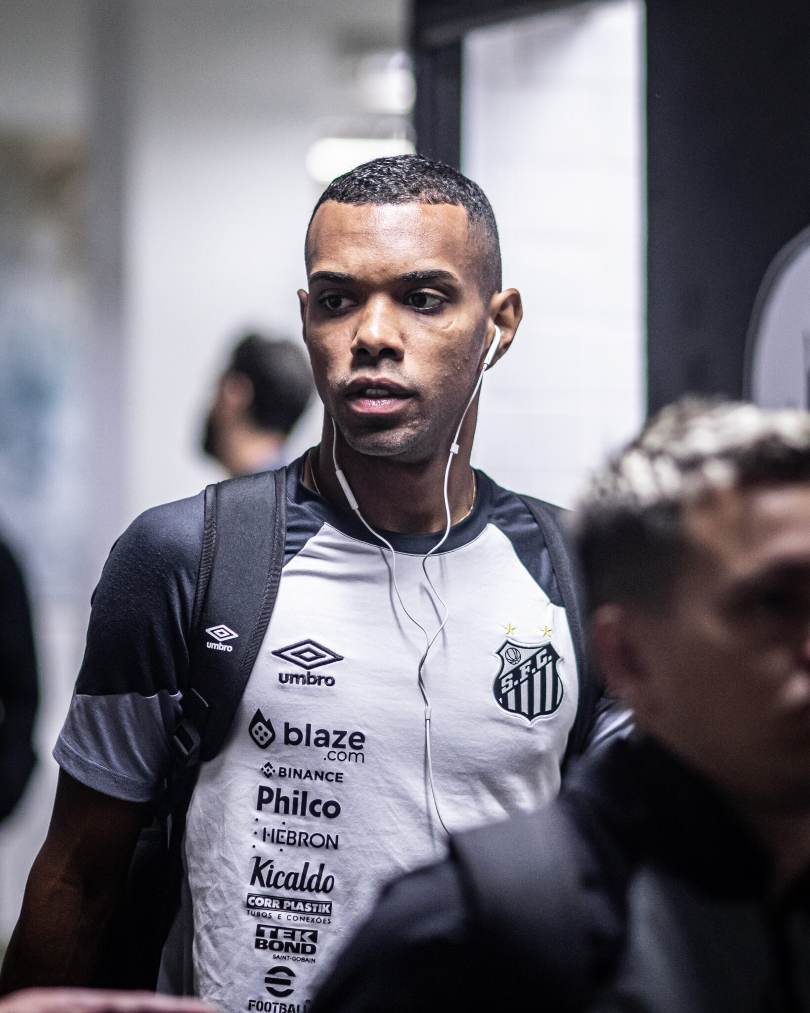 Santos estuda o retorno de Lucas Pires e aguarda proposta por Nathan ...