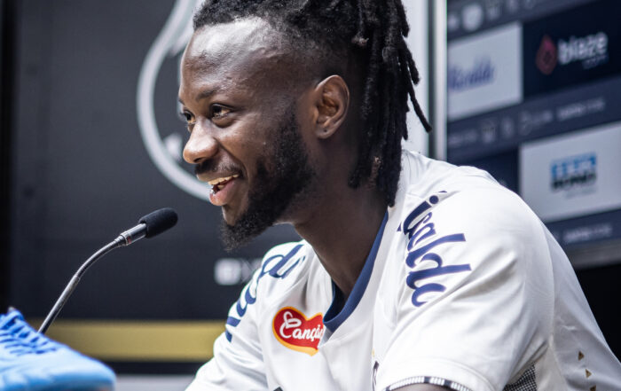 Yusupha comenta características e analisa adaptação no Santos - Diário ...