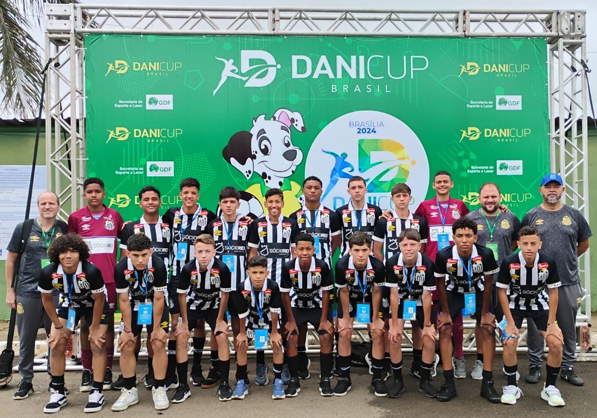 Santos goleia Rubro Sports e é campeão da Série Prata da Dani Cup Sub ...