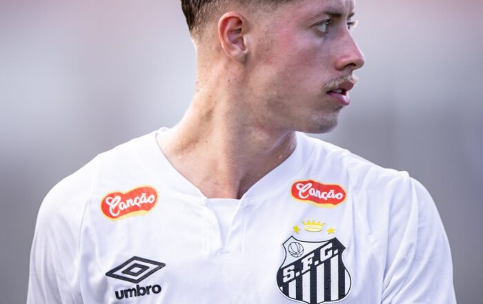 Santos é multado por atraso em jogo da base e Enzo Boer é absolvido por ...