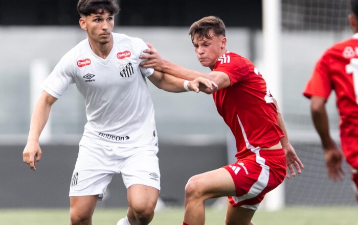 Gabriel Côco comemora reestreia pelo Santos após sequência de lesões ...