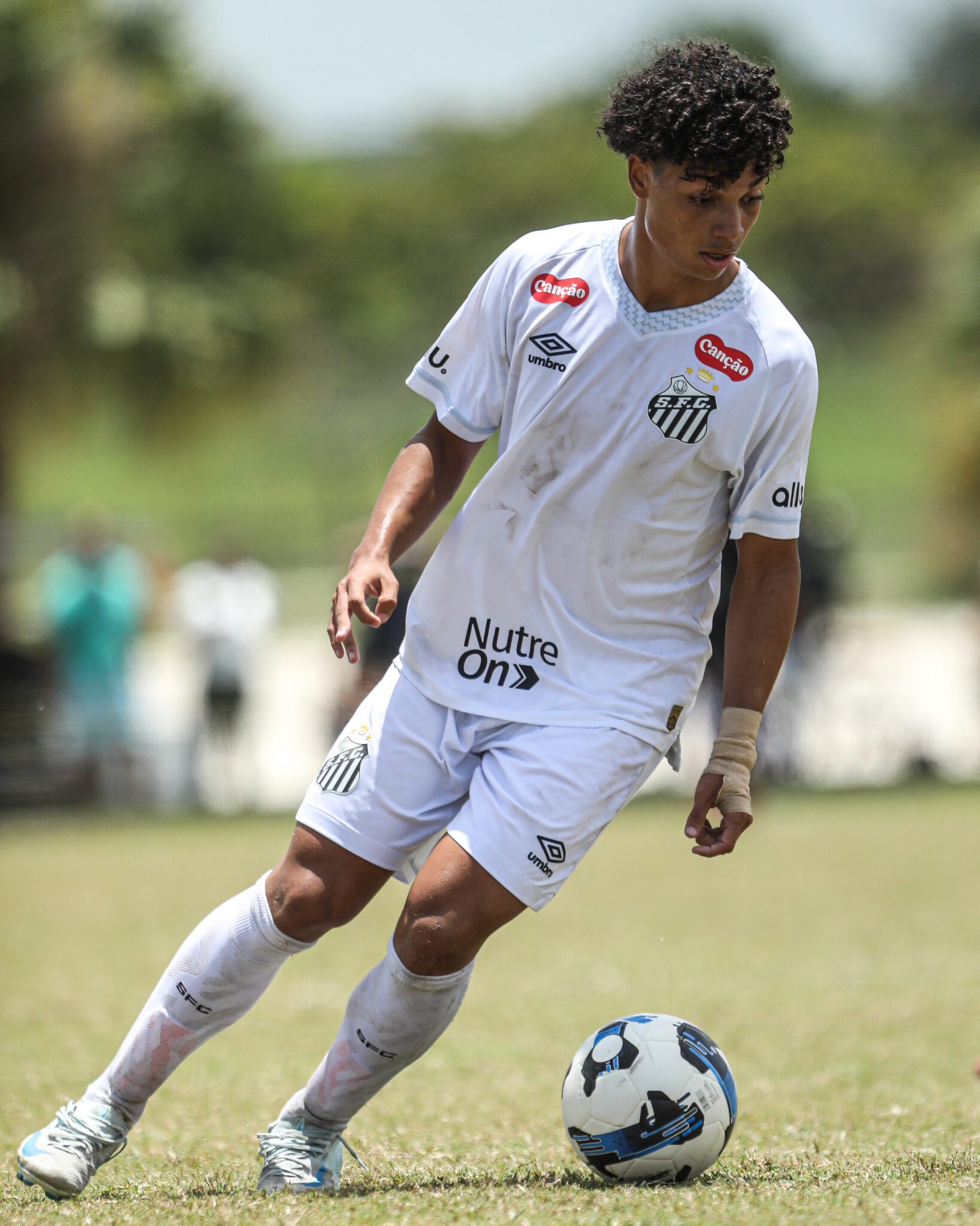 Santos goleia o Retrô e avança para a final prata da Copa Fictor Sub-17 ...