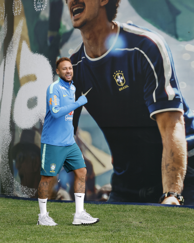 Recuperação de Neymar evolui e atacante inicia trabalhos nos Estados ...